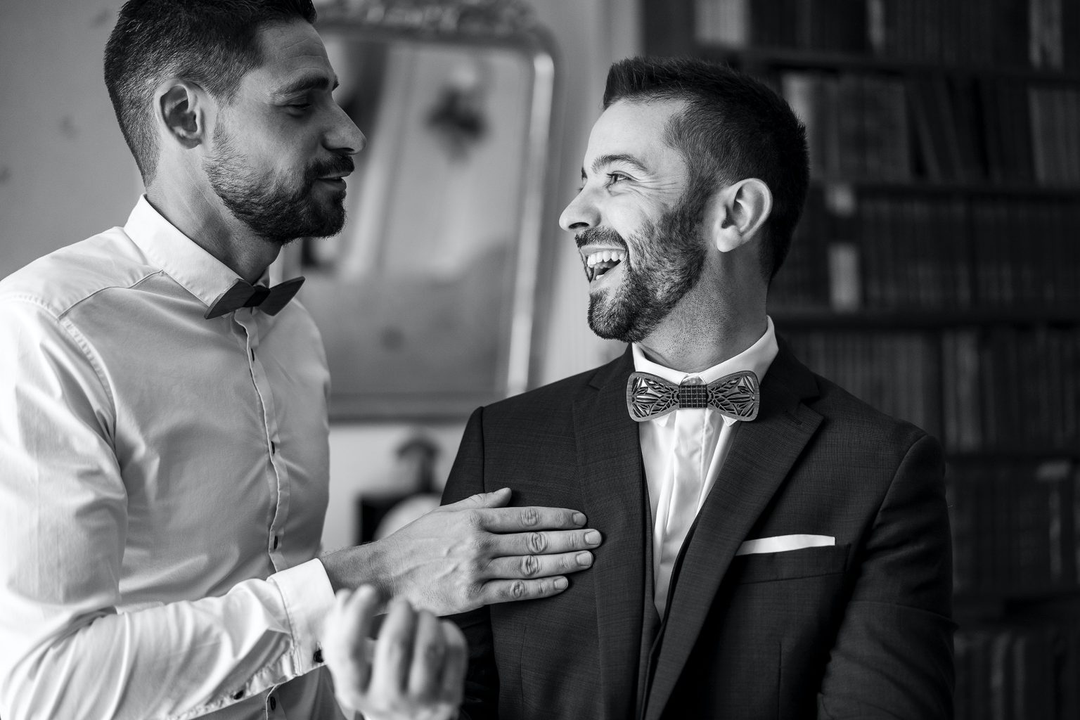 What Does a Best Man Do? A Complete Guide to Your Role.