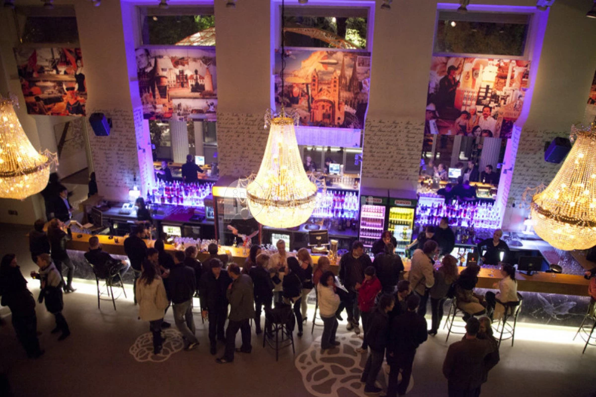 The Best Bars in Budapest: A Local's Guide to the Top Drinking Spots